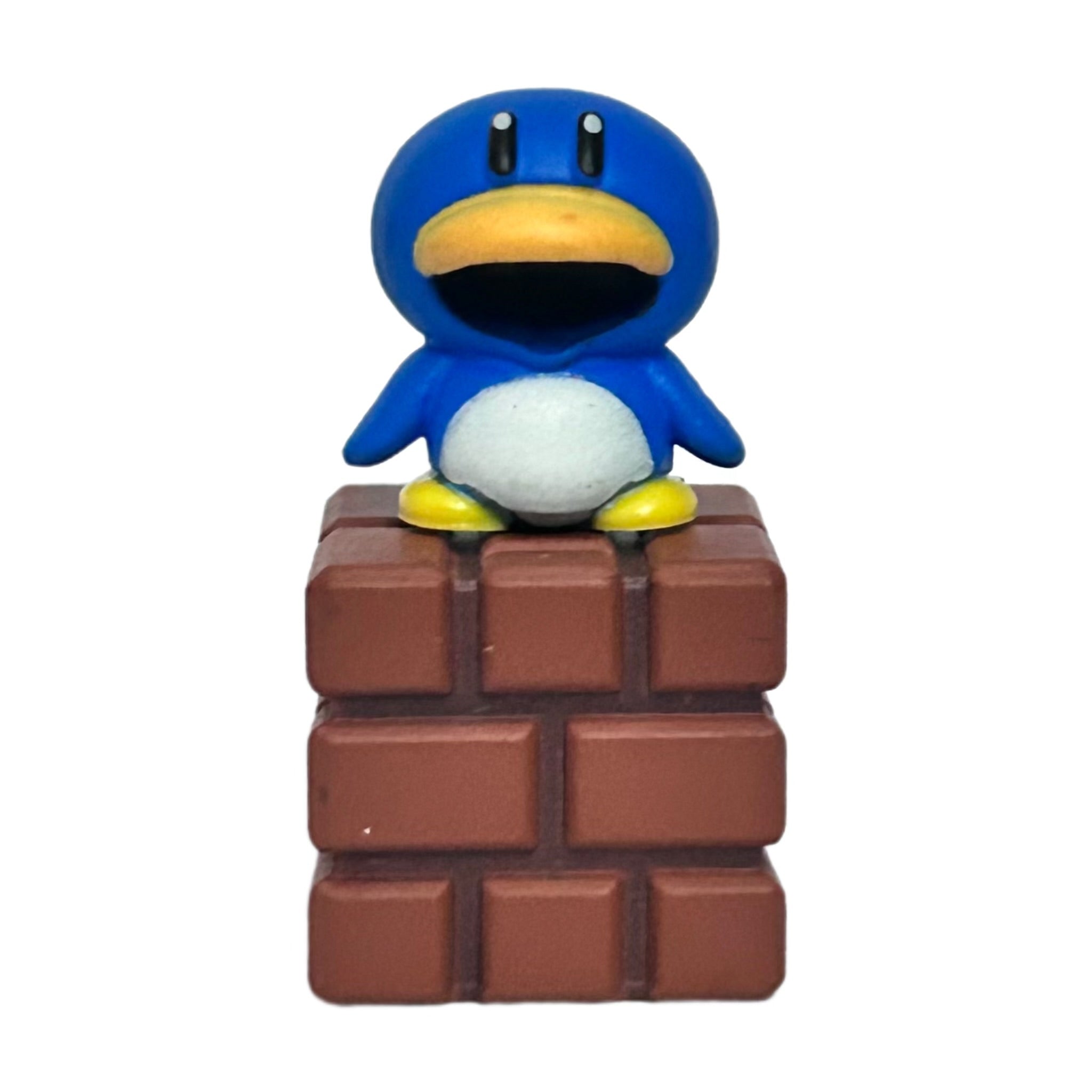 New Super Mario Bros. Wii - Renga Block & Penguin Suit - Trading Figur ...