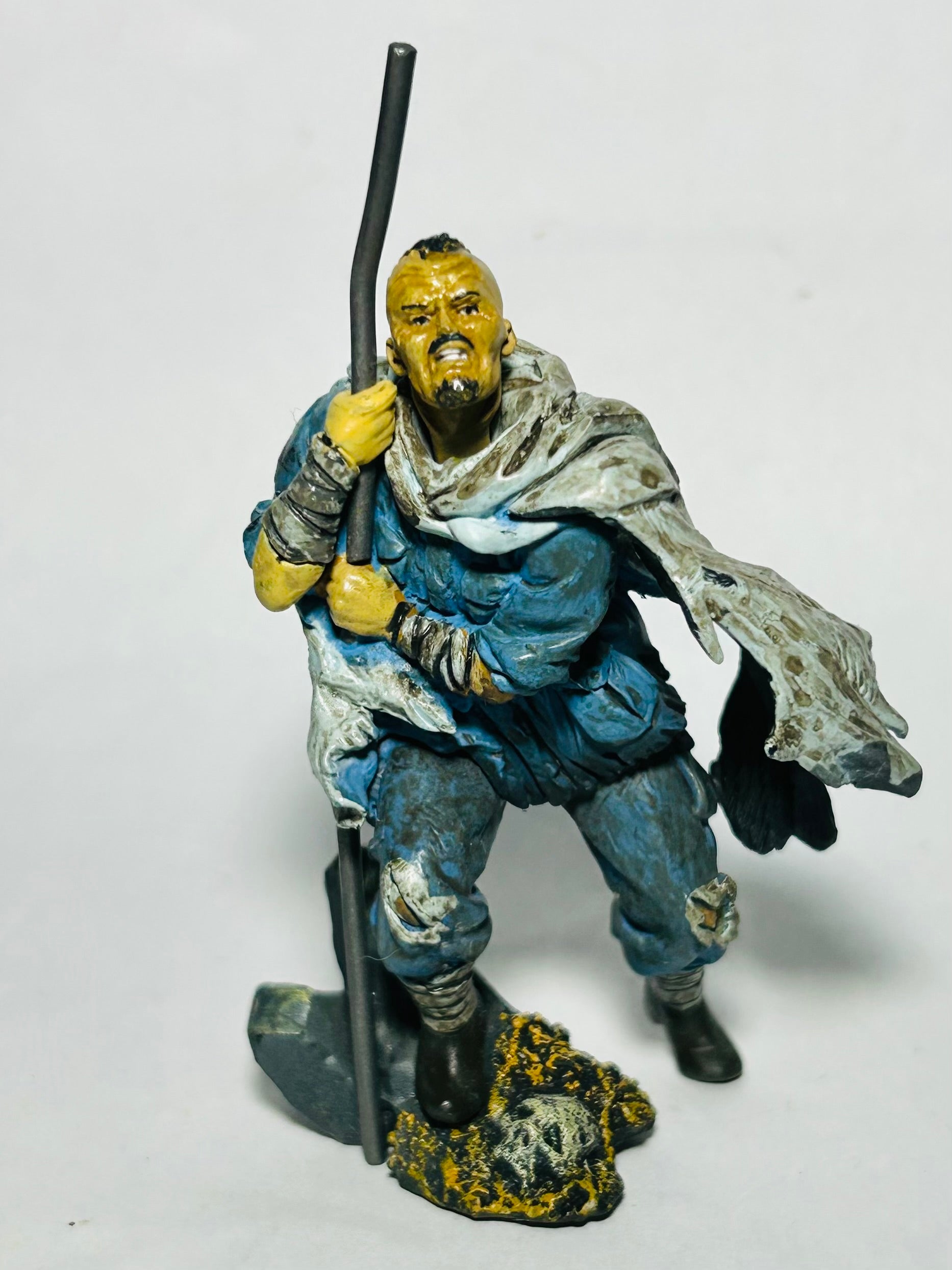 Akira - Colonel - MiniQ Akira Part.4 Kessen – Cuchiwaii