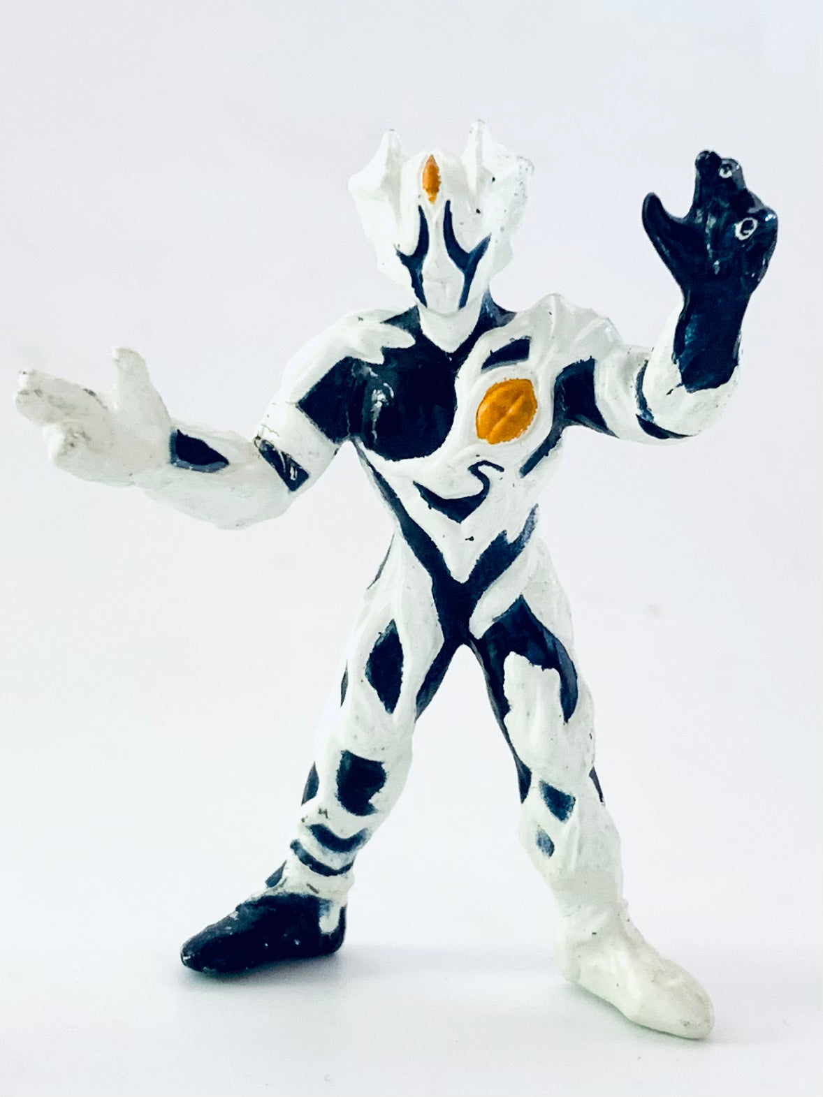 Ultraman Tiga - Alien Kyrieloid - Monsters from Tiga - Monster Super C ...