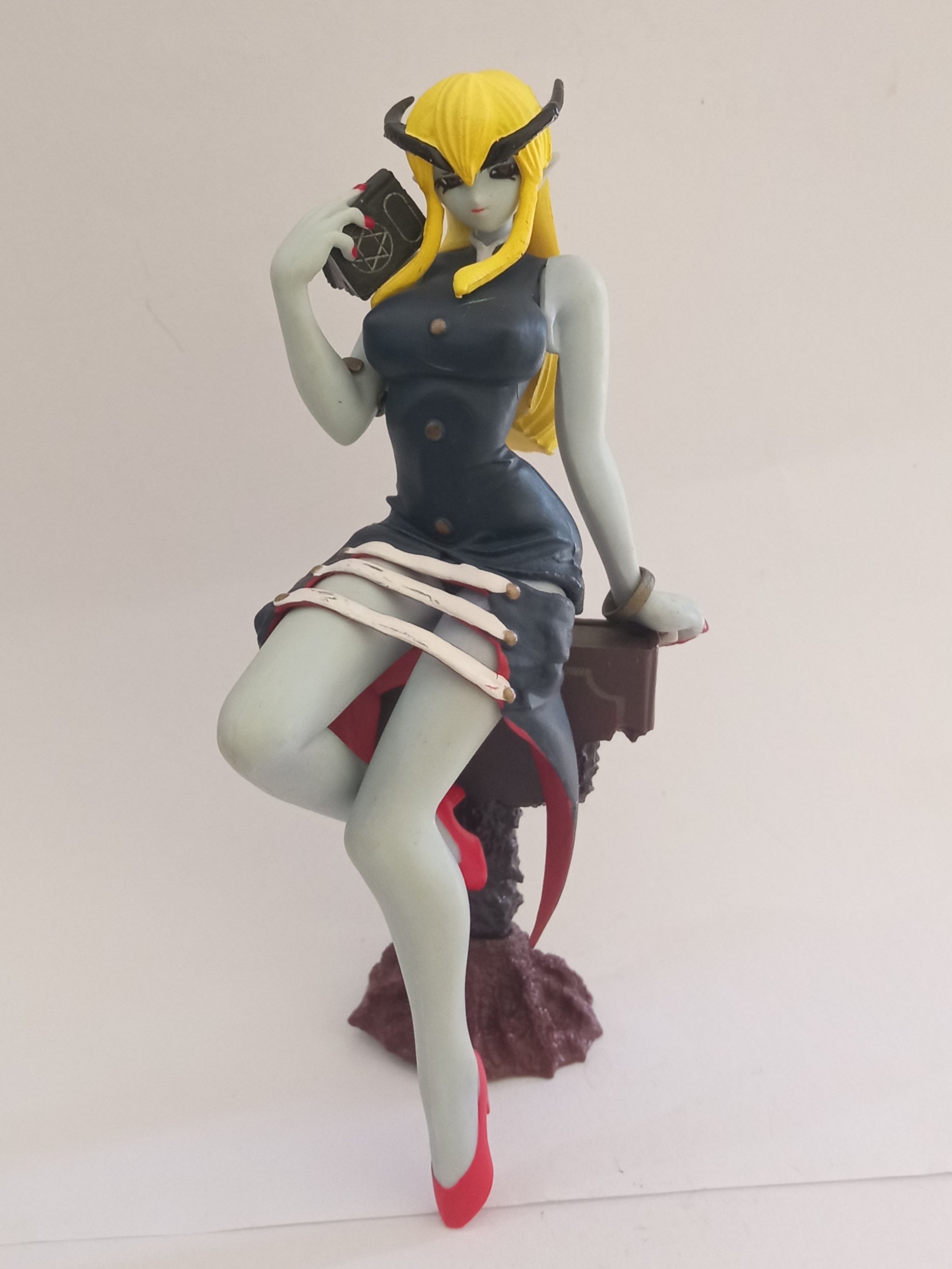 Vampire Savior (Darkstalkers) Vampire Jedah Dohma Lady Version Yujin S ...