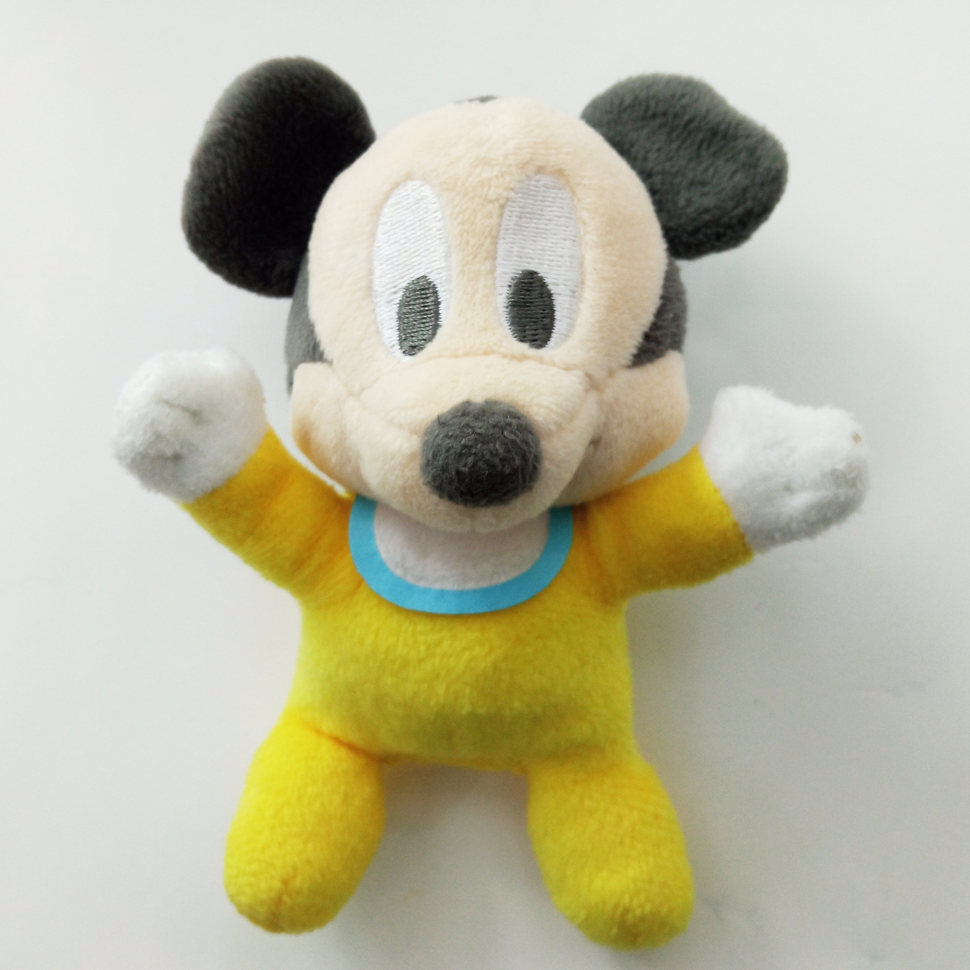 Disney - Baby Mickey Mouse - Mini Plush – Cuchiwaii